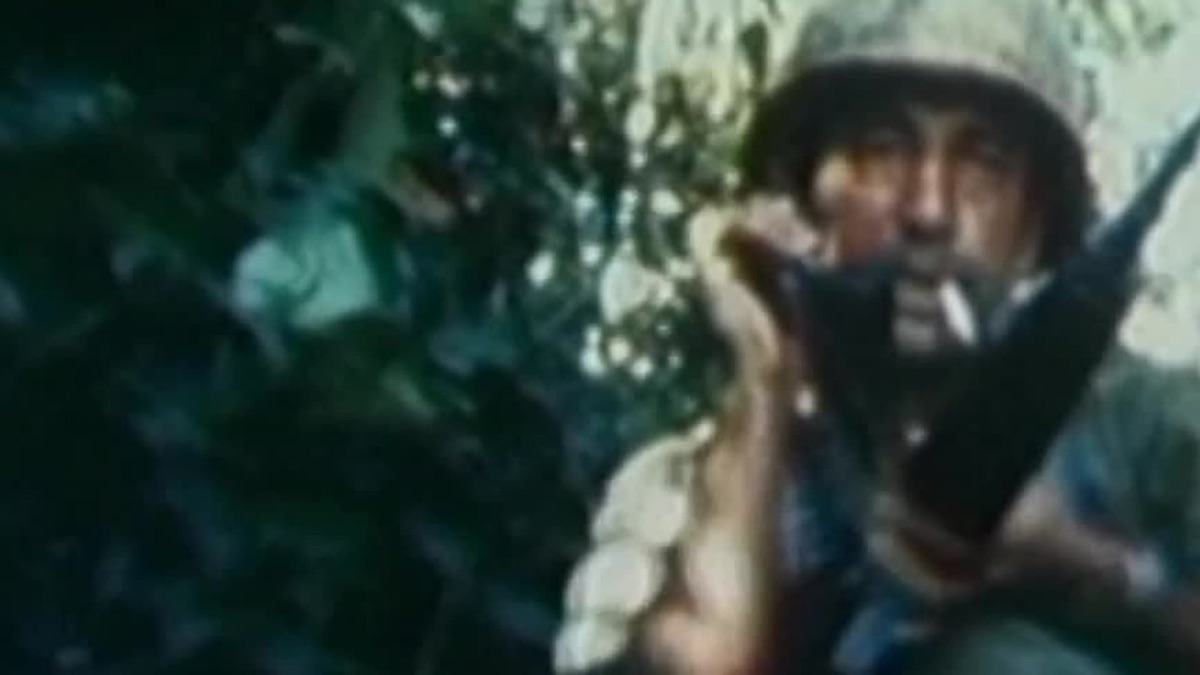 19 Years in Vietnam: Beans, Bullets and Bandaids | Apple TV (HU)