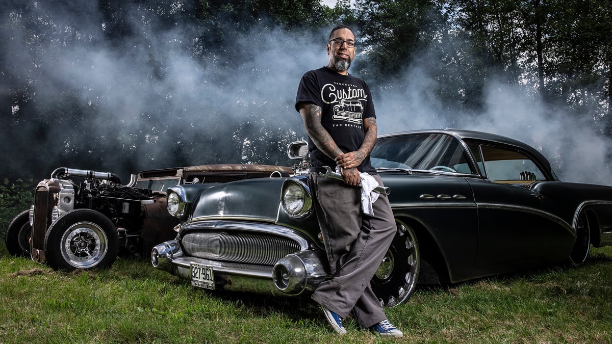 Bush Wreck Rescue - Apple TV (CA)