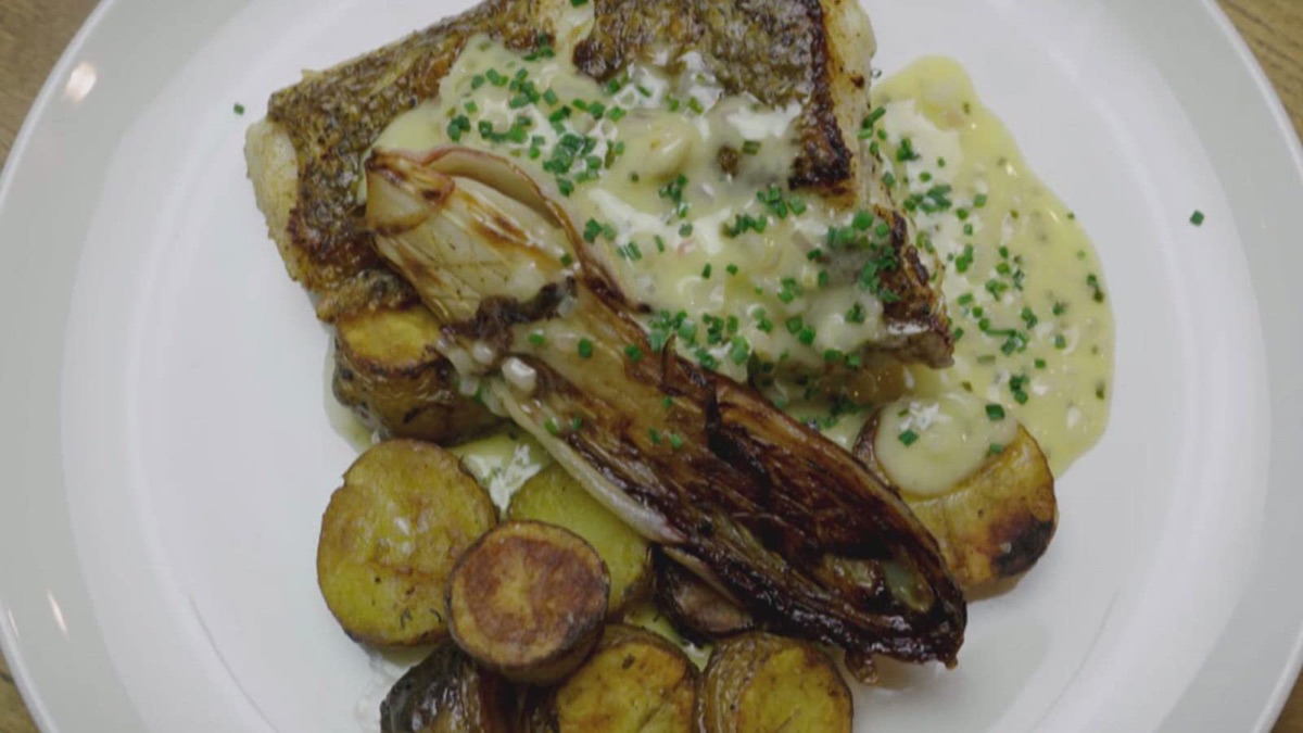 Large Flatfish Two Ways - Wild Fish Masterclass with Mike Robinson ...