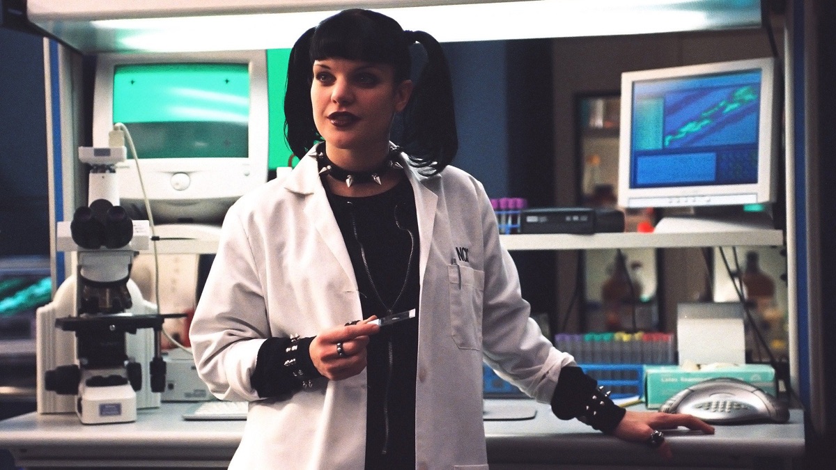 Bete Noire – NCIS (Series 1, Episode 16) | Apple TV