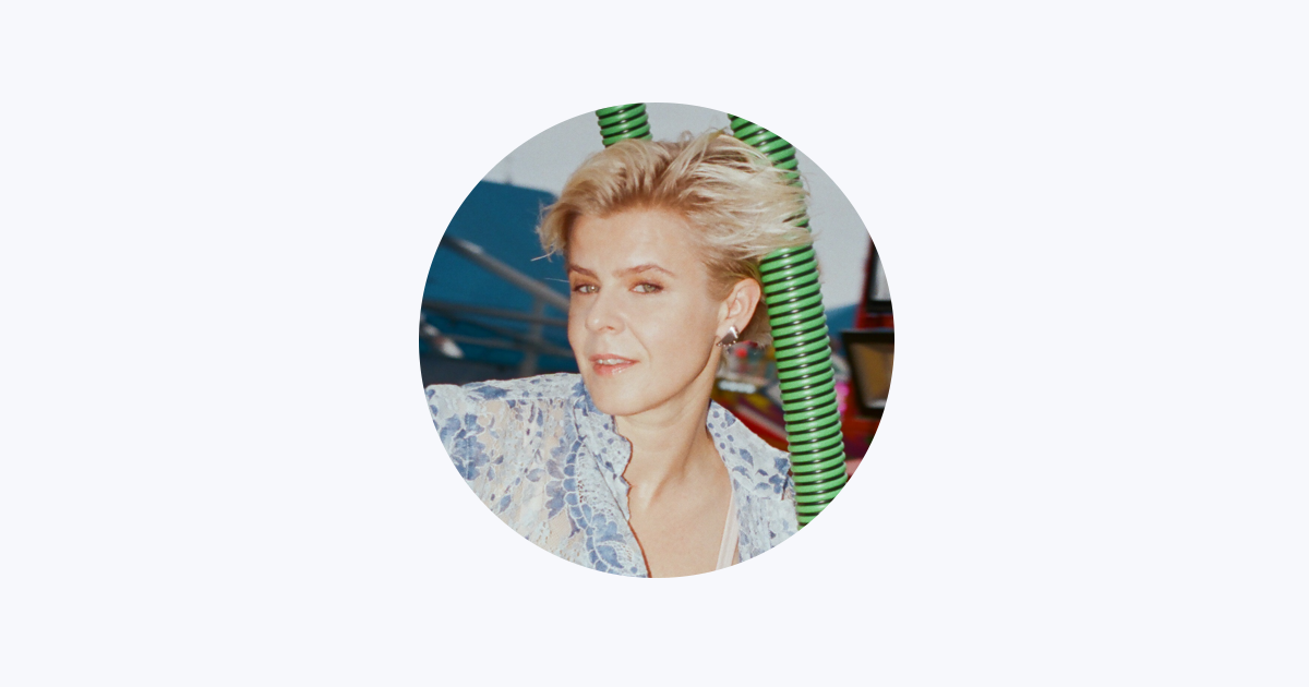 ‎Robyn on Apple Music