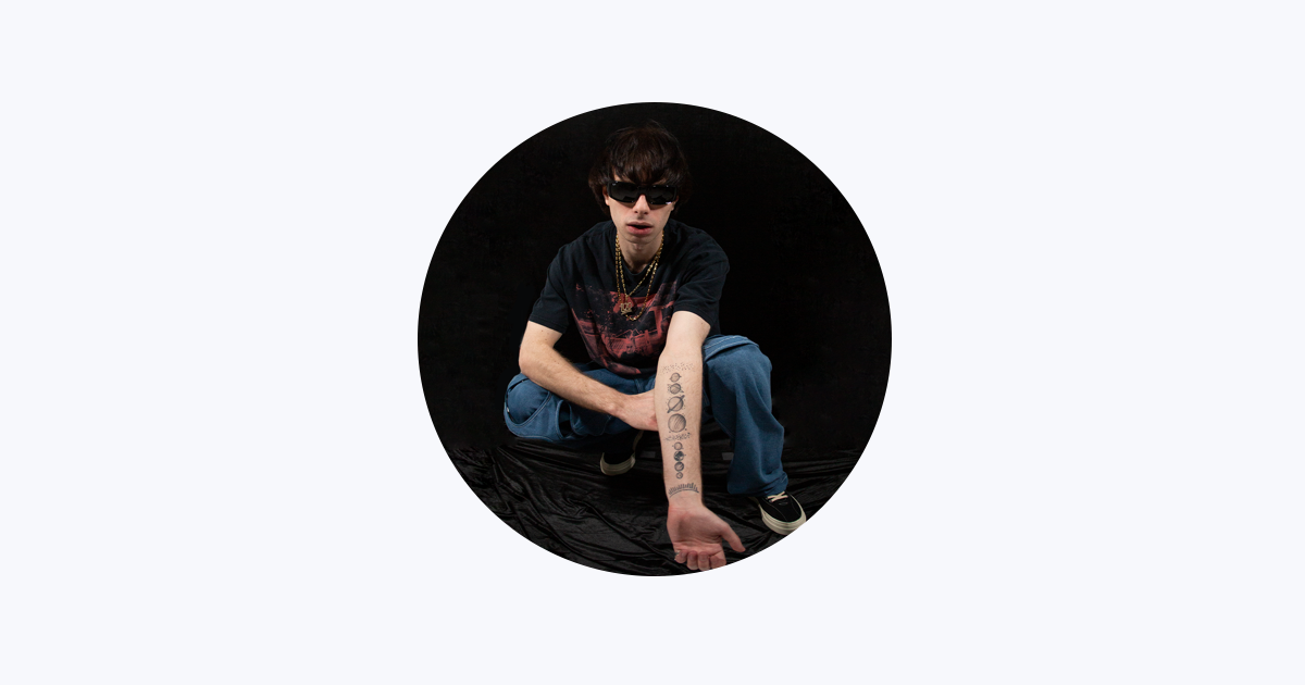 ‎ROCKET в Apple Music