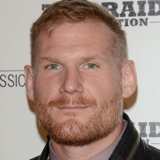 ‎Never Back Down: No Surrender on Apple TV