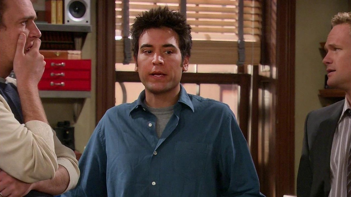 Slapsgiving - How I Met Your Mother (Season 3, Episode 9) | Apple TV