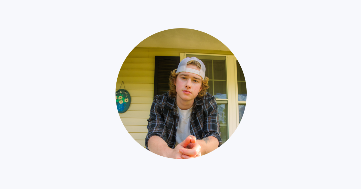 ‎Logan Michael on Apple Music