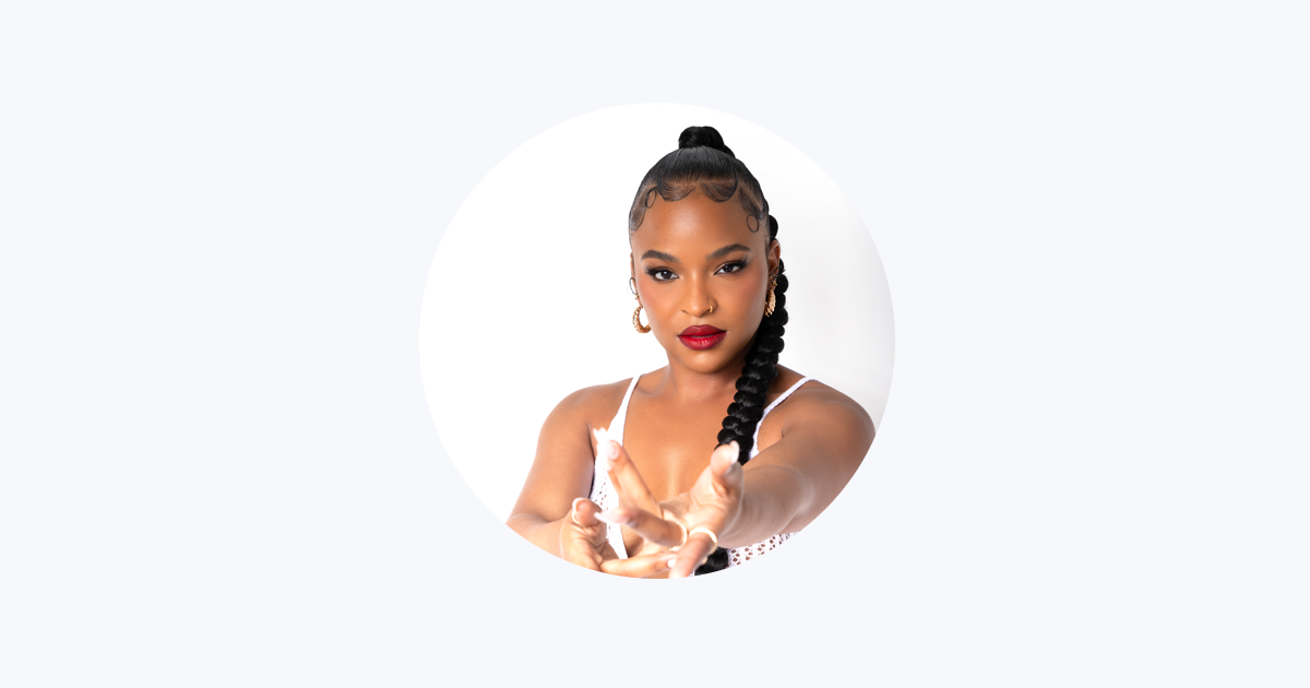 ‎Mikhala Jene on Apple Music