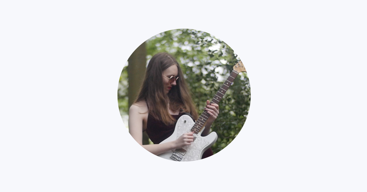 ‎Grace Hayhurst en Apple Music