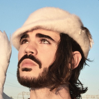 ELROY - Letras, playlists e vídeos | Shazam