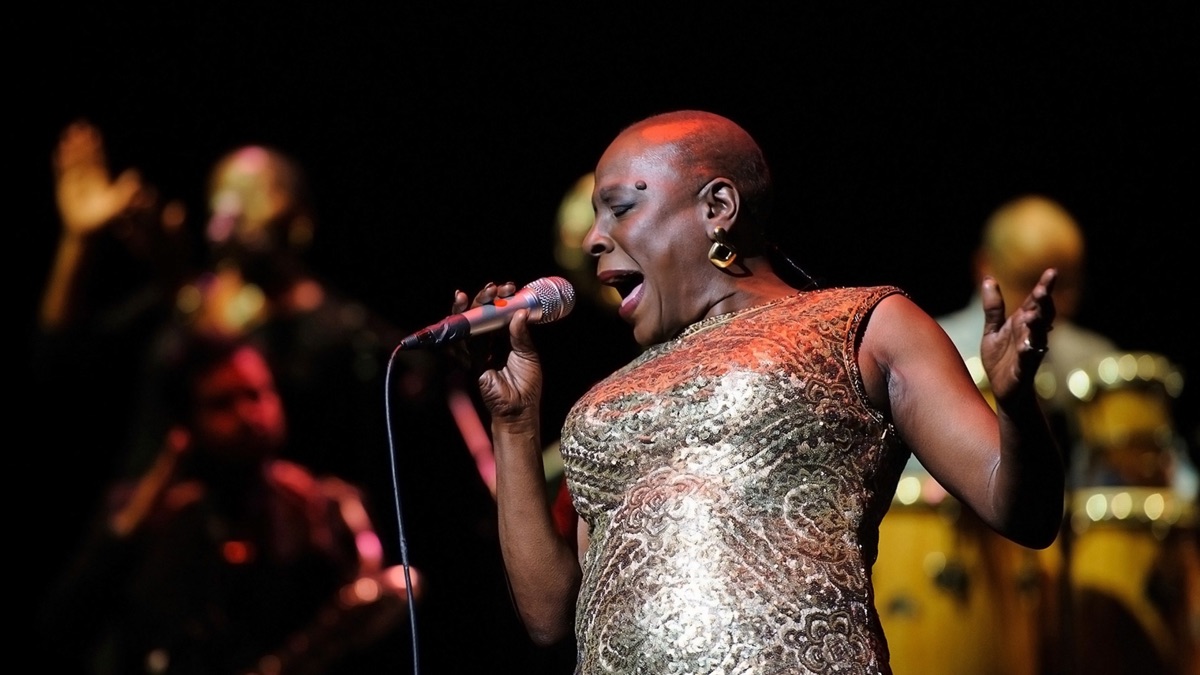 Miss Sharon Jones! | Apple TV