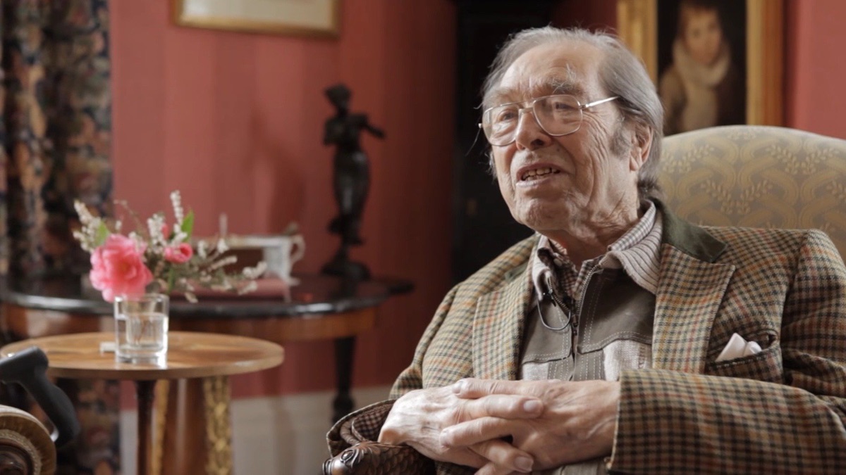 The Watchmaker's Apprentice | Apple TV (CA)