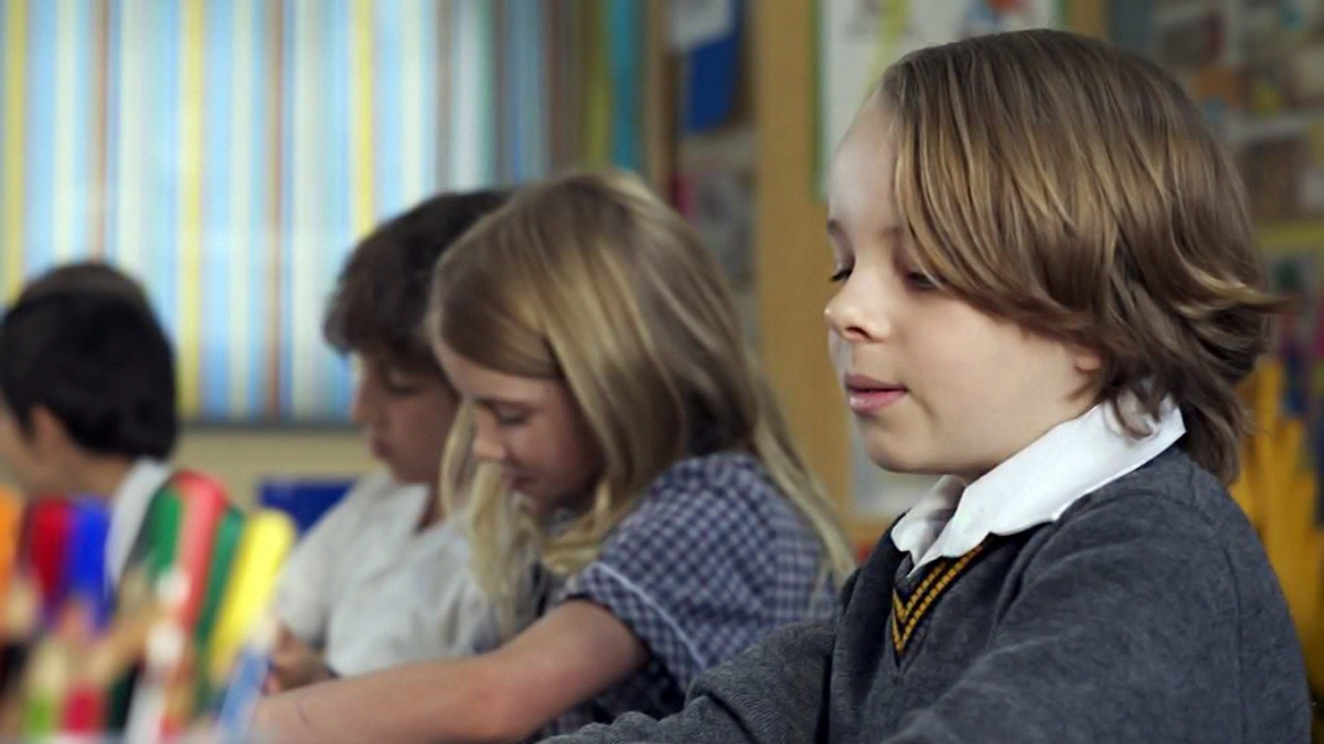 Julian | Apple TV (PH)