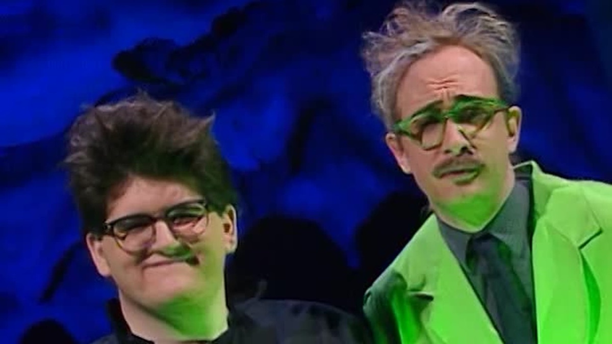 MST3K: Women Of The Prehistoric Planet - Apple TV