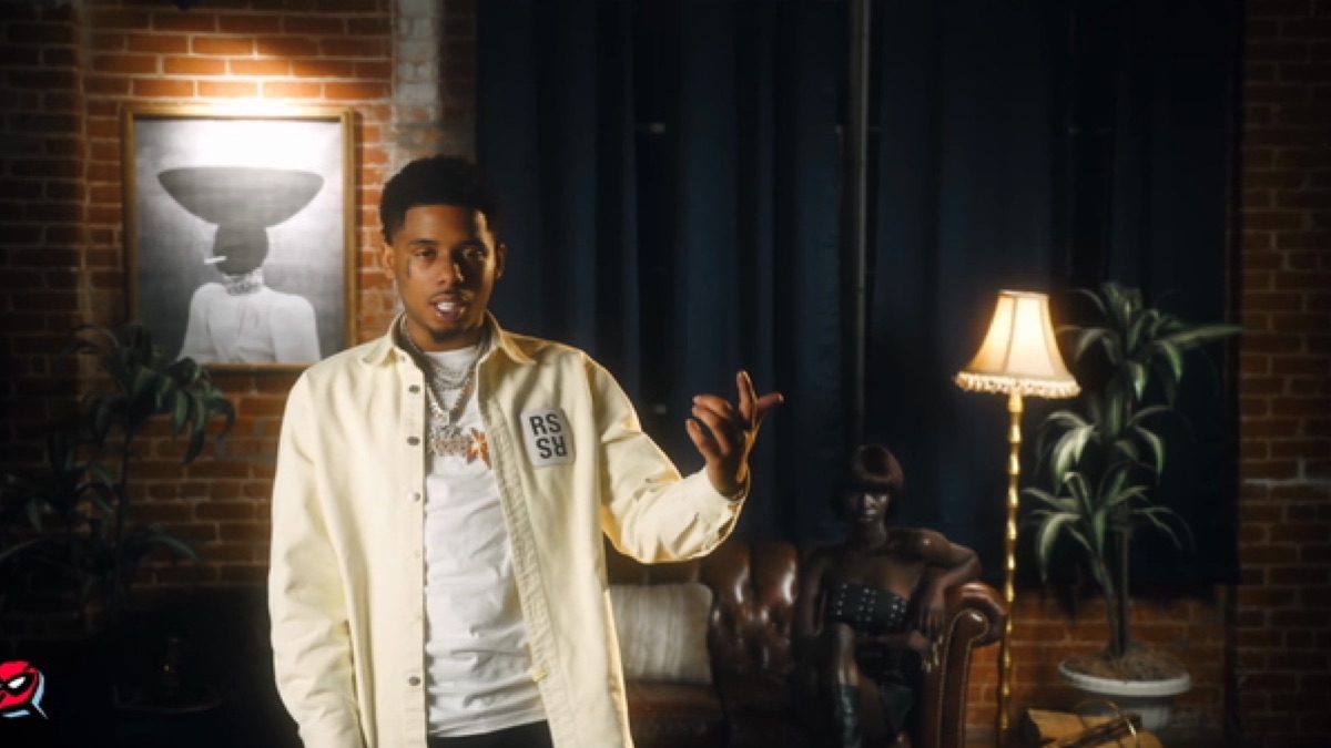 ‎Switch it Up (feat. G Herbo, No More Heroes) by Pooh Shiesty on Apple Music