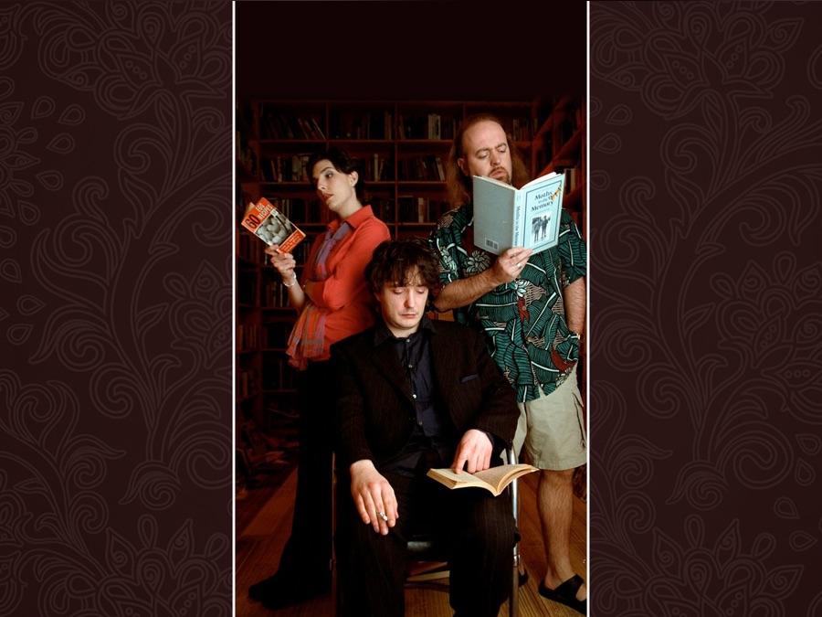 Black Books - Apple TV (CA)