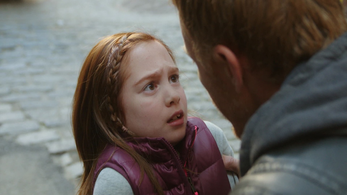 Ace the Case - Olivia allein zu Haus | Apple TV