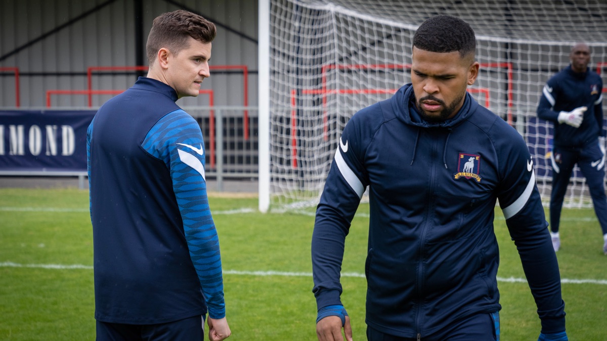 Watch La Locker Room Aux Folles - Ted Lasso (Series 3, Episode 9 ...