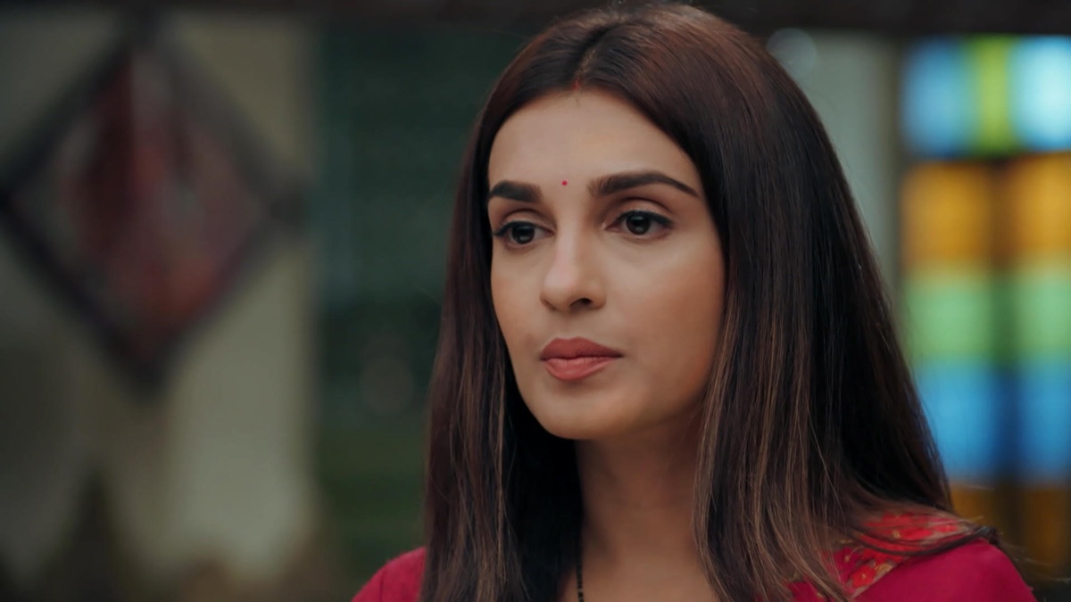 The Pandyas Face Failure - Pandya Store (Season 1, Episode 210) - Apple TV