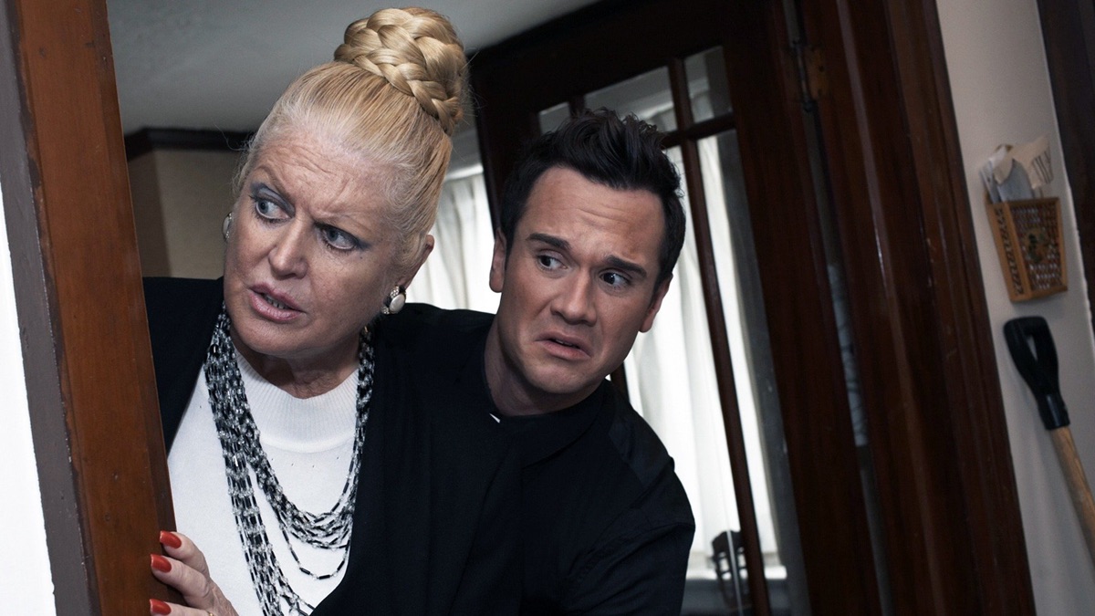 Kim's Rude Awakening - Apple TV (UK)