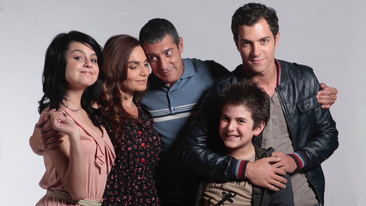 Lucho en Familia | Apple TV (MX)