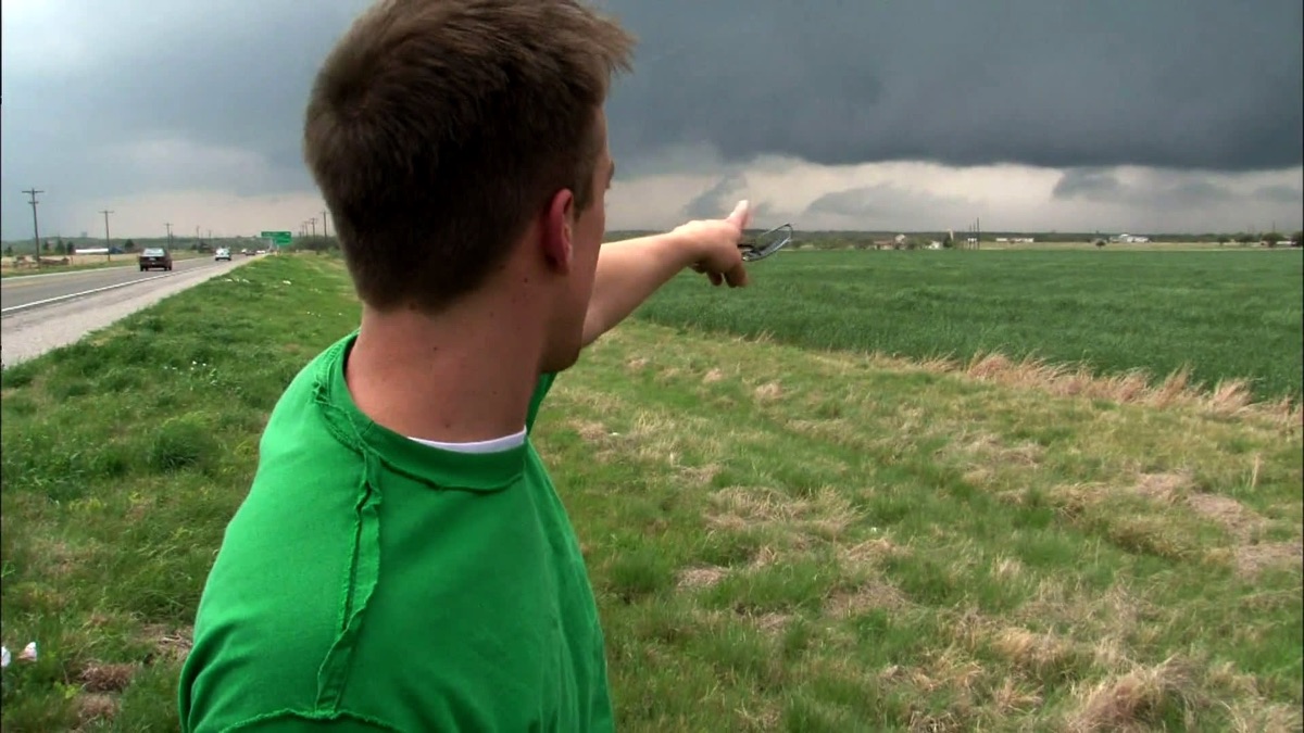 Tornado Intercept Tank - Storm Chasers | Apple TV